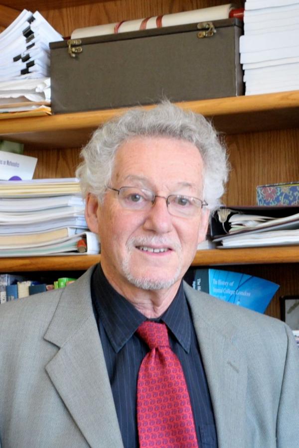CCNY Professor Emeritus Sheldon Weinbaum receives prestigious Benjamin ...