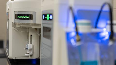 AttuneNXT Flow Cytometer | The City College of New York